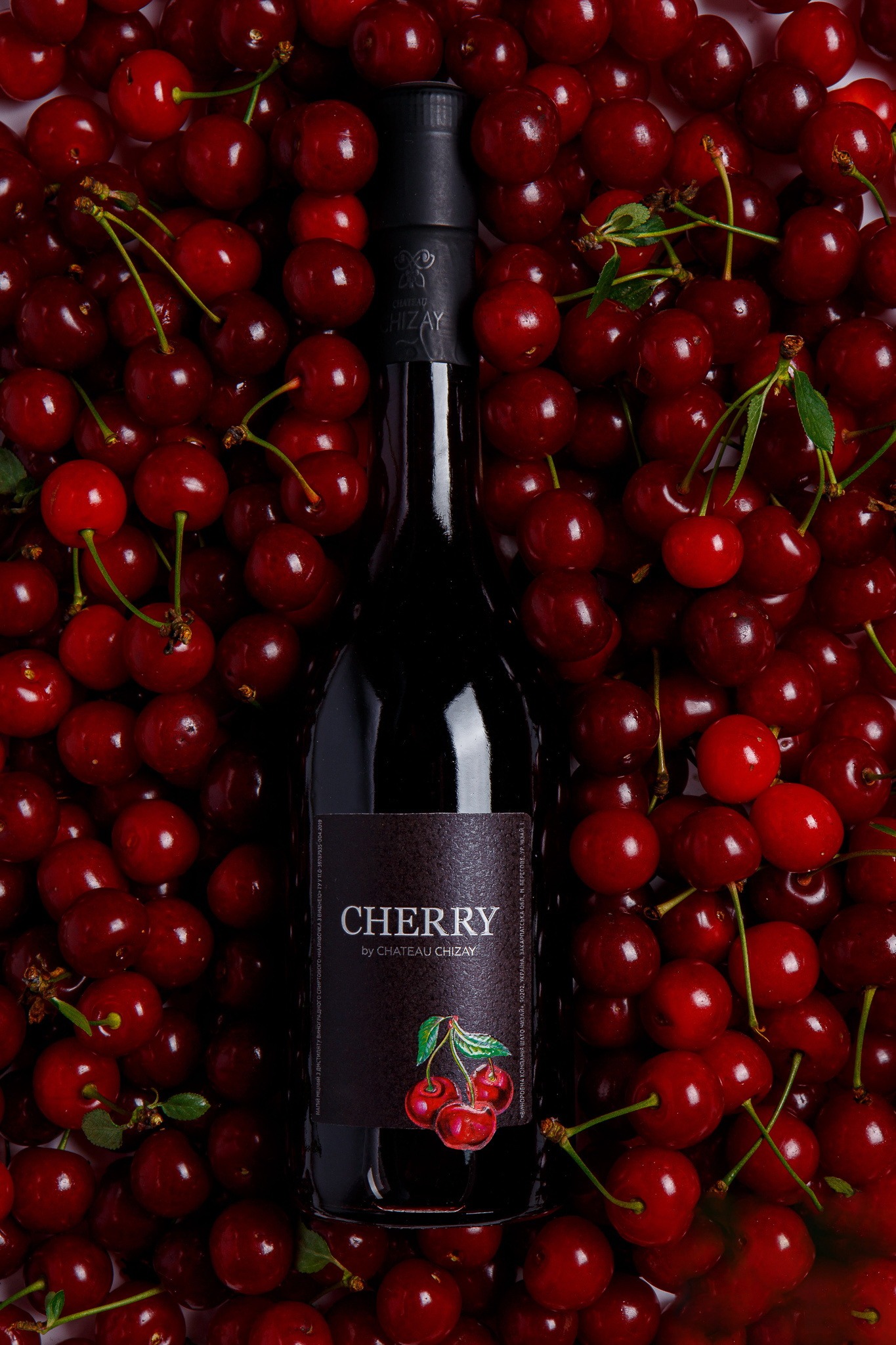 Вишнева наливка Cherry. В основі виноградний дистилят